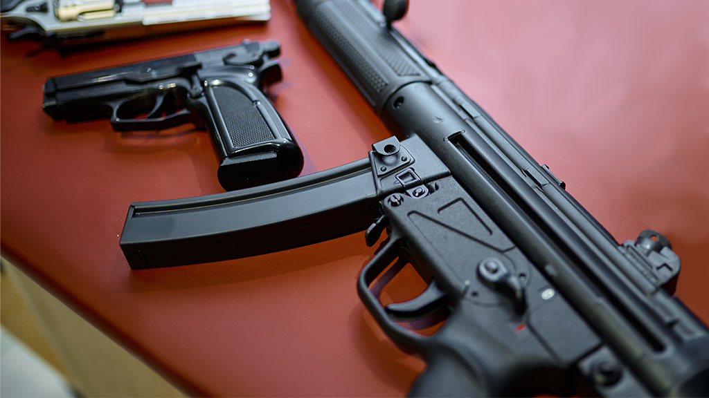 Airsoft Pistol Vs Rifle Ultimate Showdown For Superior Performance